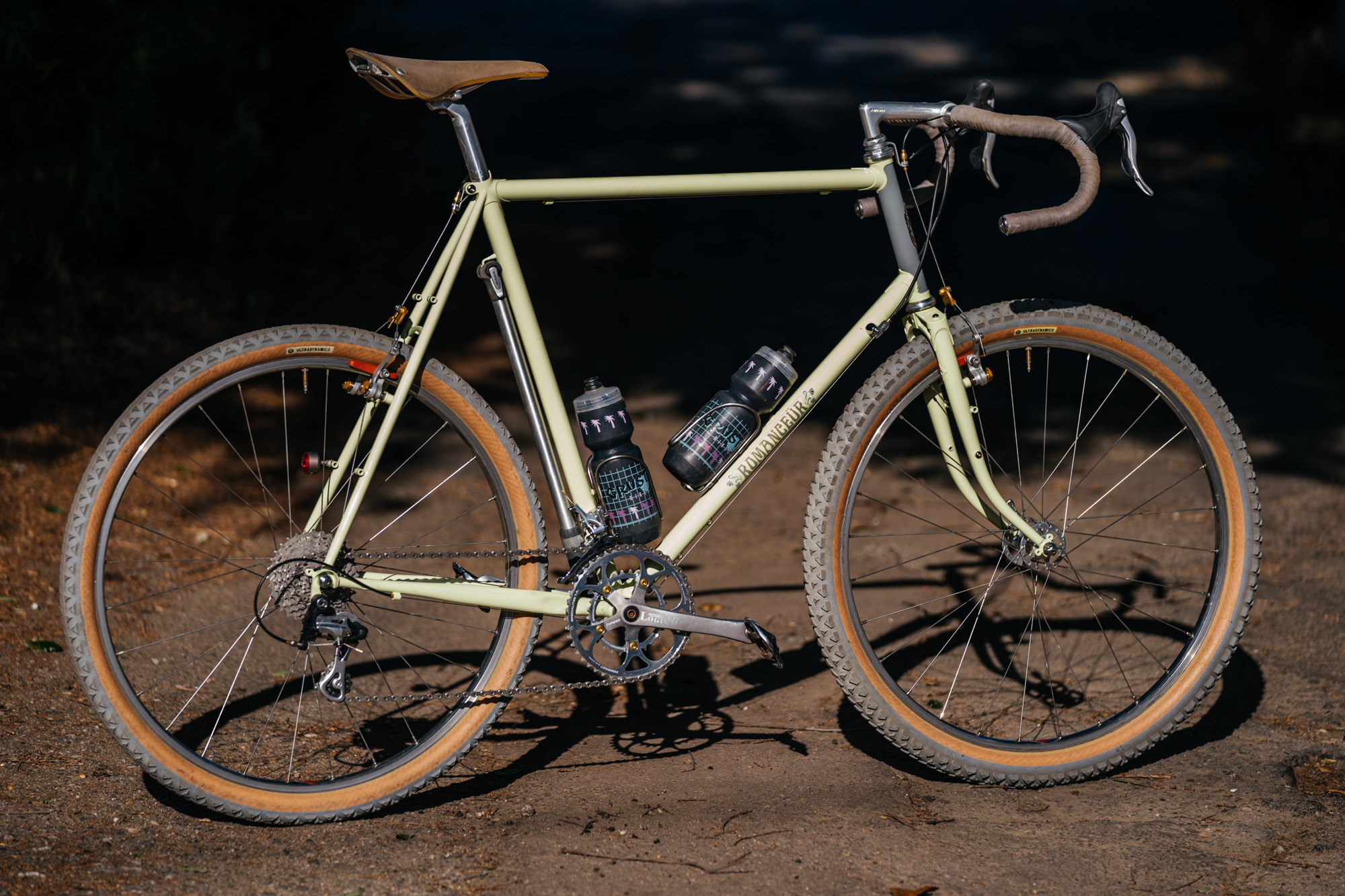 Fast Patrick’s Crust Bikes Romanceür with 11-Speed Campagnolo Centaur ...
