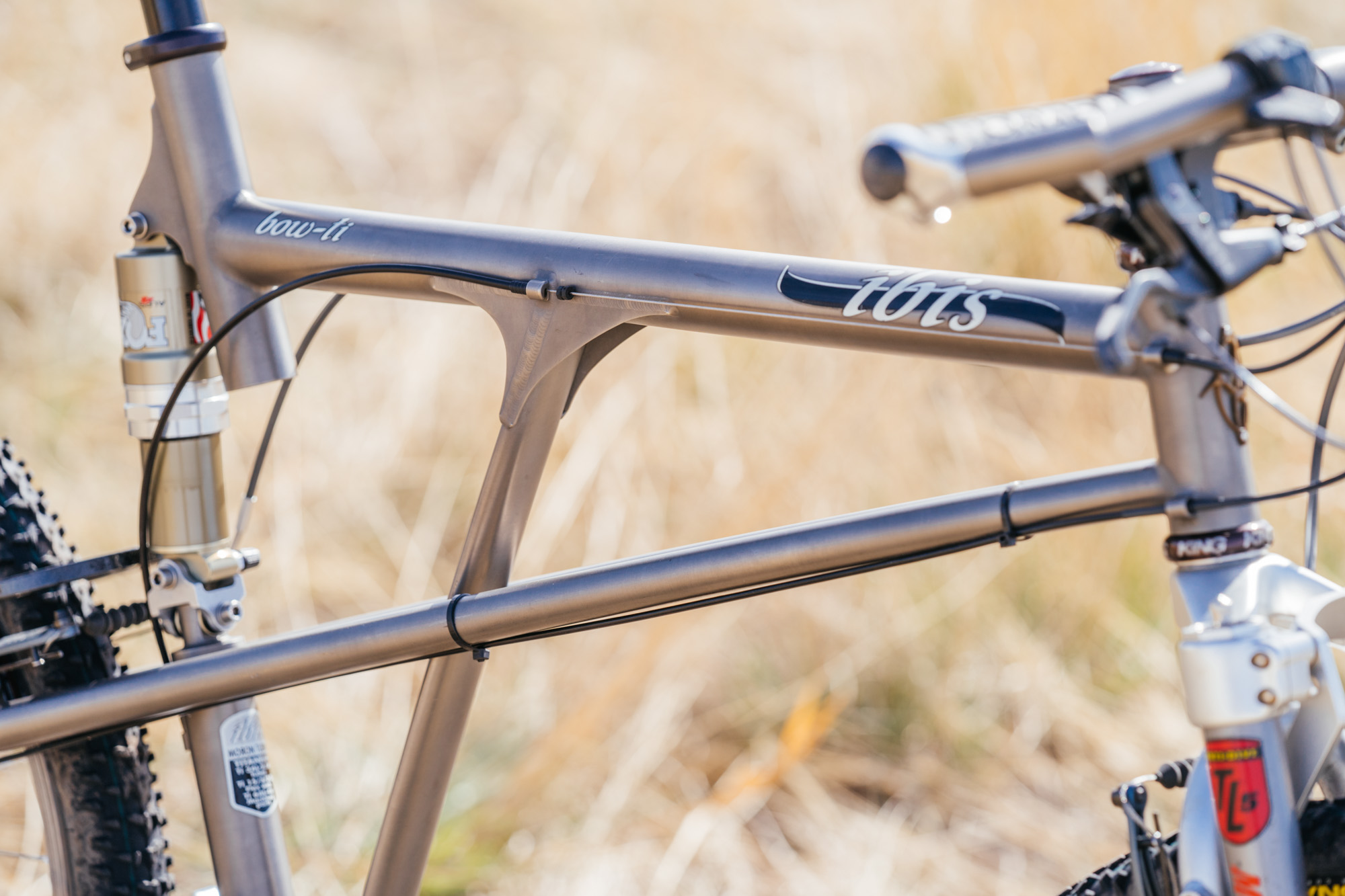 Vintage Bicycles: 1998 Ibis Bow Ti – 5″ of Titanium Travel – Tasshi ...