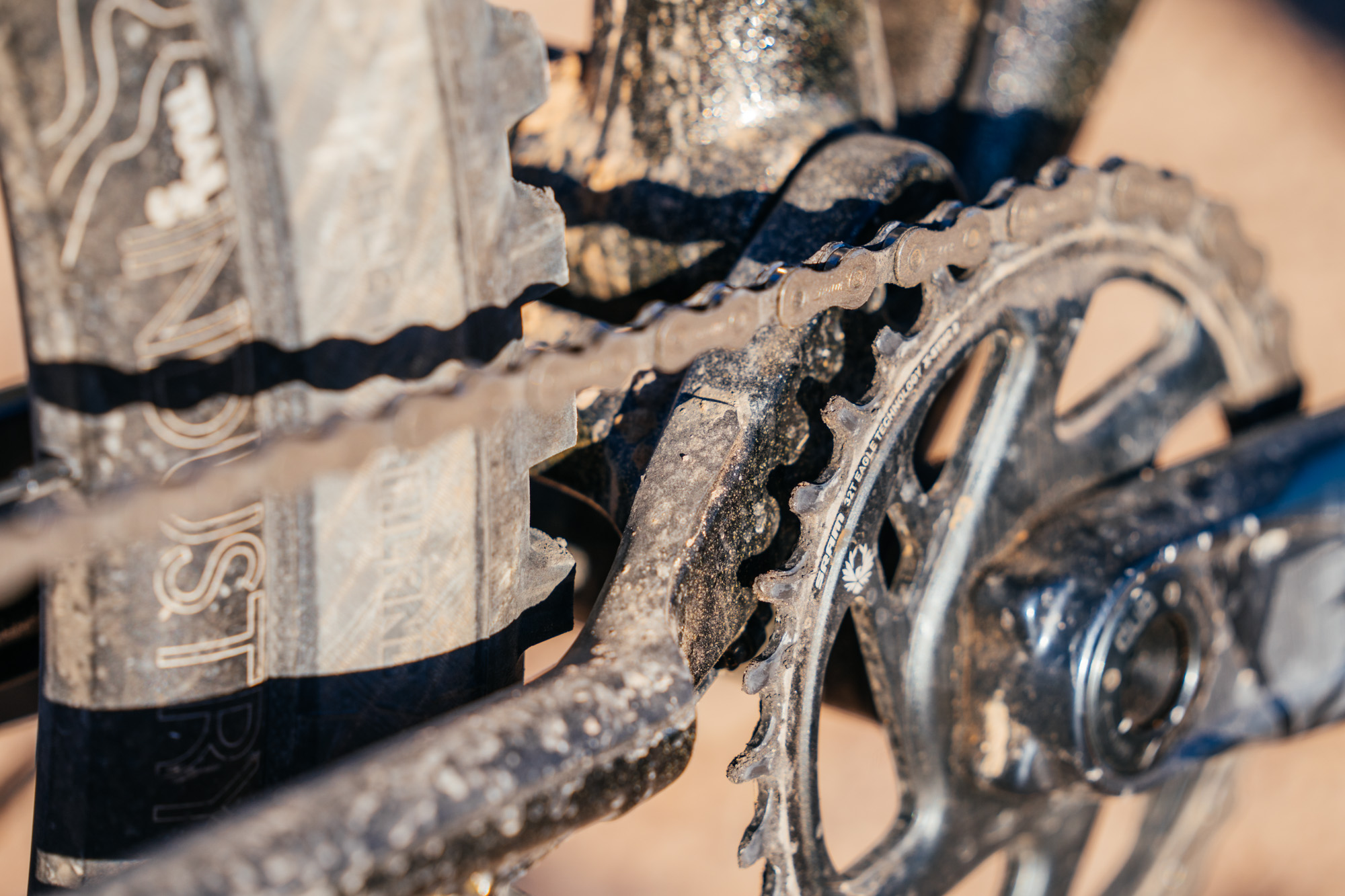 An Evolved Steel Trail Bike: REEB Cycles SST Full Suspension Review ...