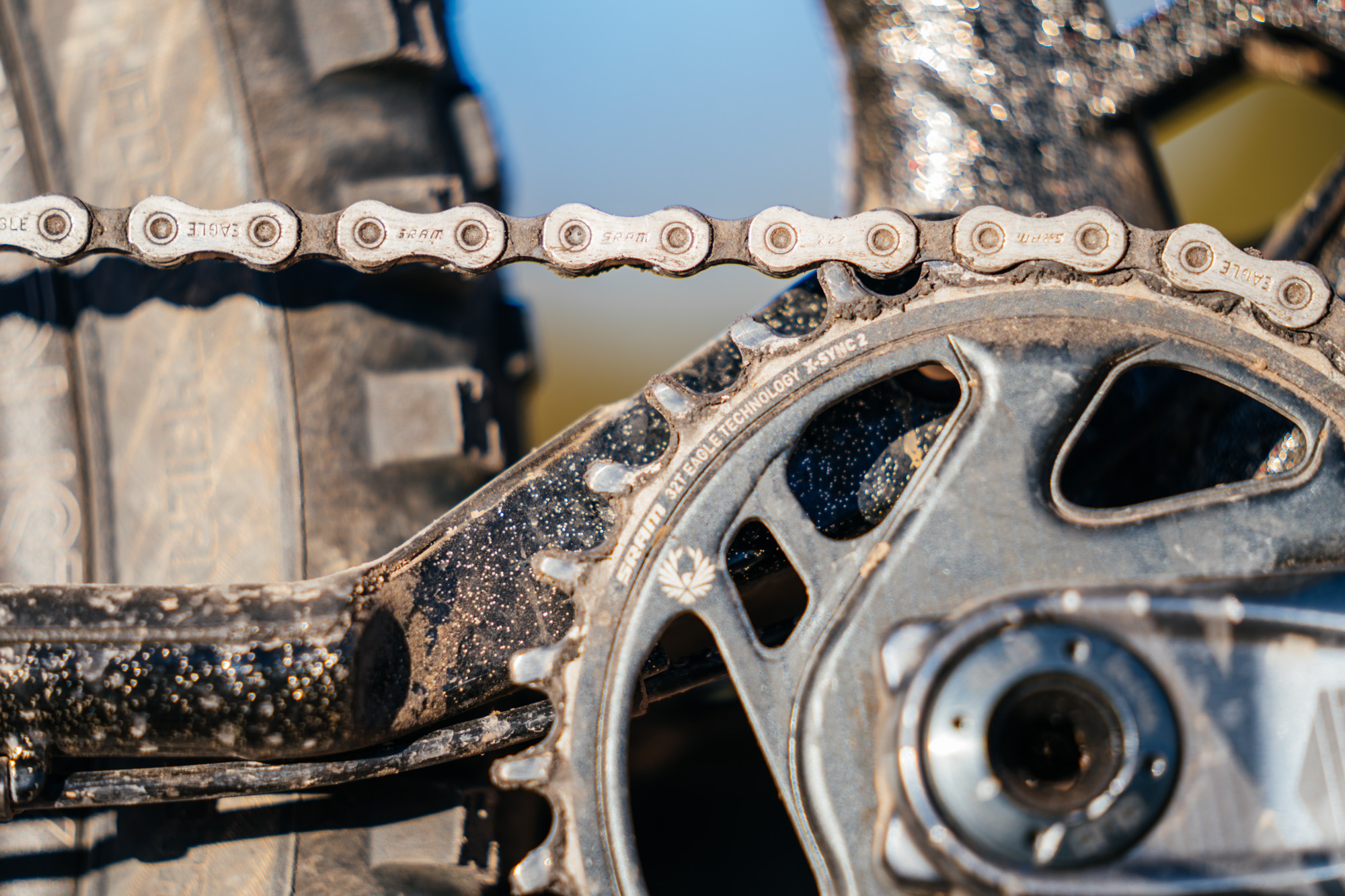 An Evolved Steel Trail Bike: REEB Cycles SST Full Suspension Review ...