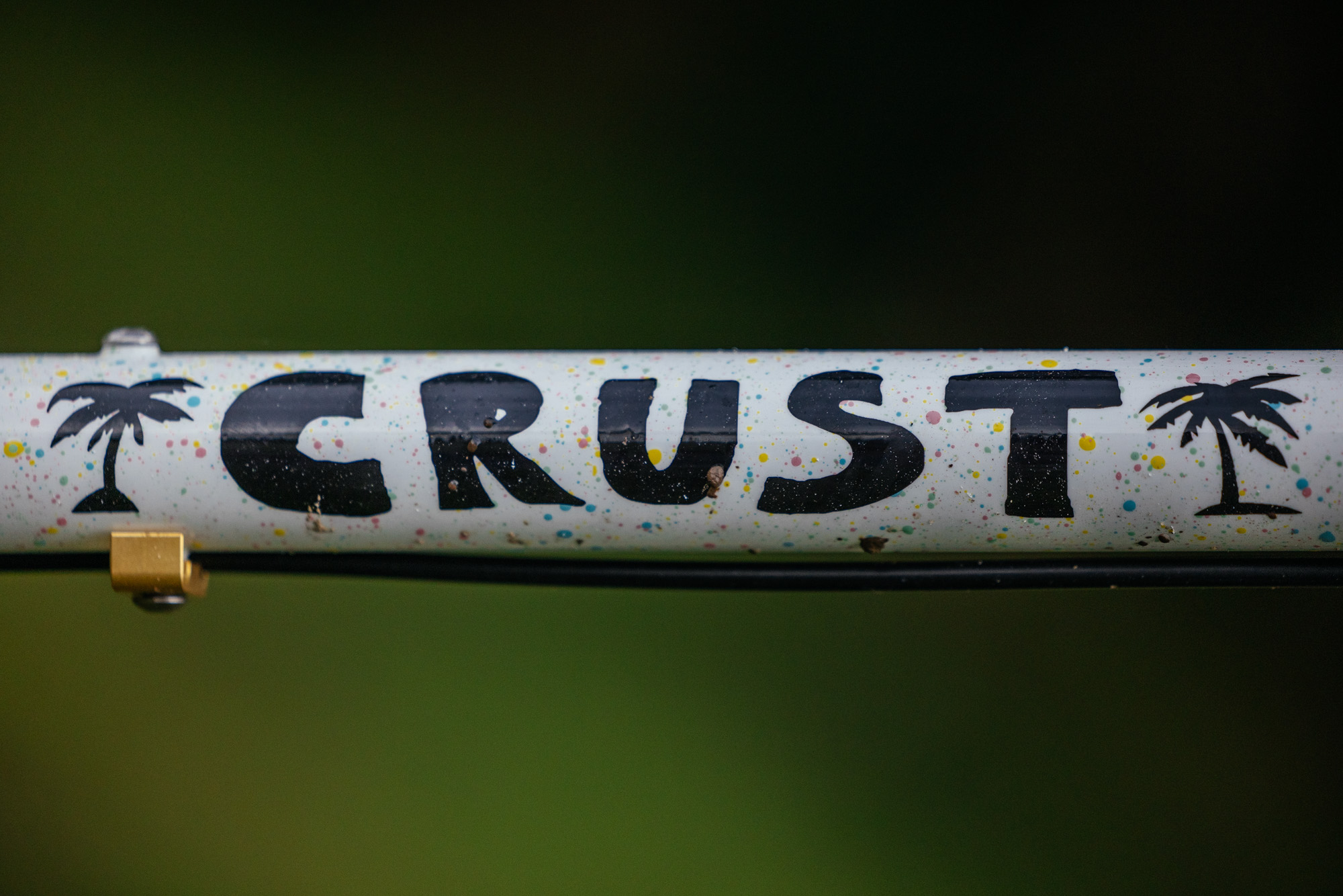 A Look at the Crust Bikes Australia Wheelhouse: Stupid Tourist Break ...