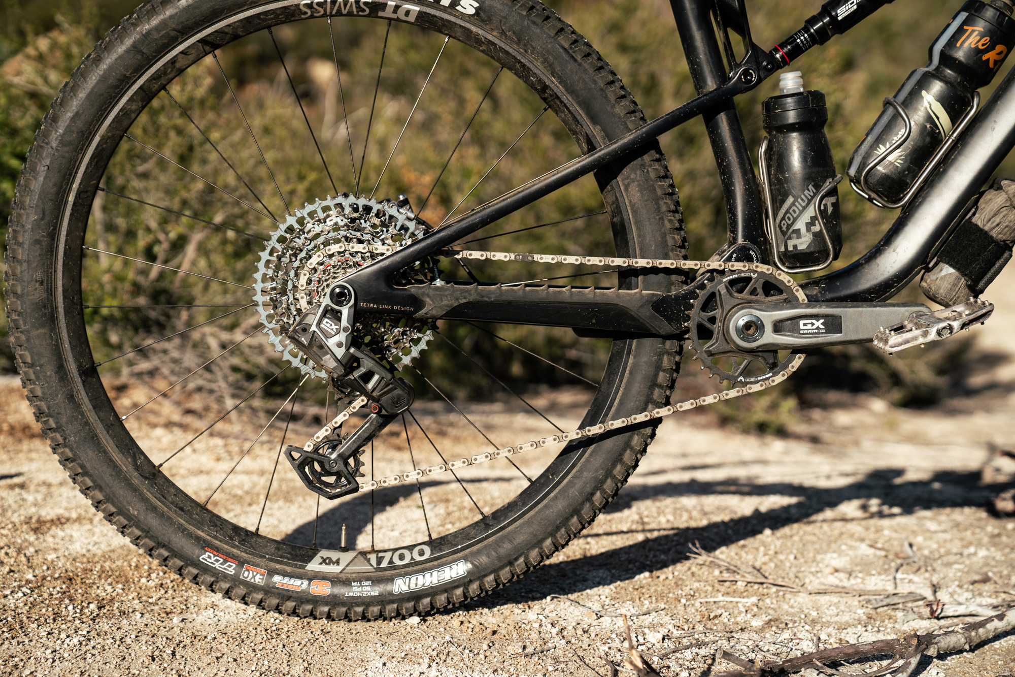 First Ride Review: 2025 Ari Signal Peak – Travis Engel | The Radavist ...