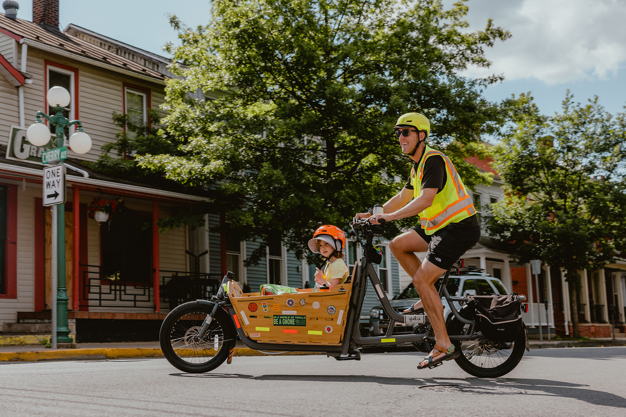 Lael Rides Around the World by Rugile Kaladyte – Rugile Kaladyte & Lael ...