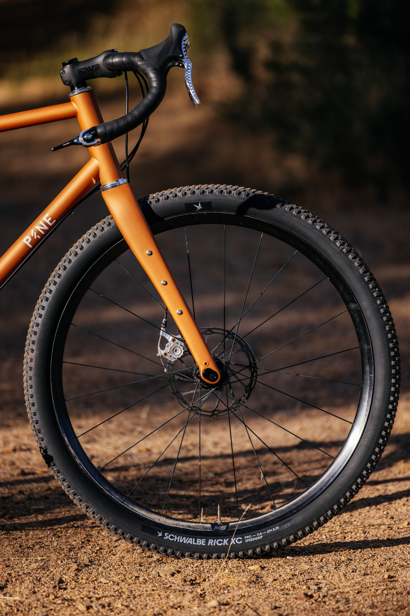 The All-New Pine Cycles FRST Gravel Bike Clears a 2.3″ Tire – John Watson & Kevin Mcclelland ...