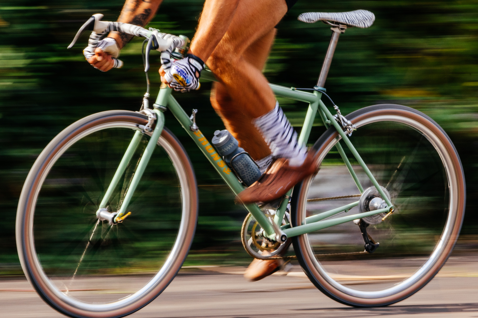 Ronnie Romance and His Hint o’ Mint Safari Rons CR1 Country Road Bike ...