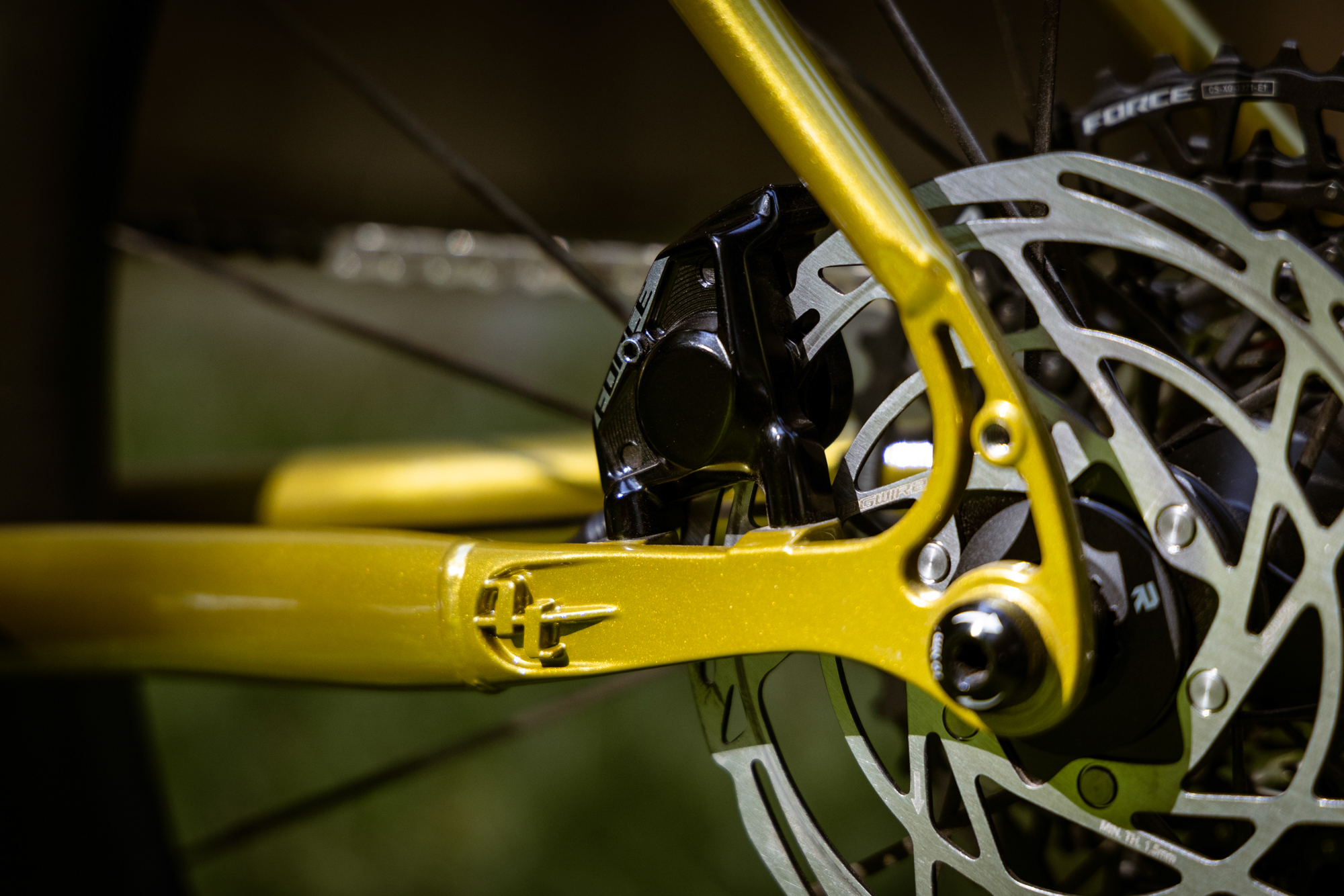 Tout Terrain Rolls Out Ceres Gravel Bike with SRAM AXS 13-speed and ...
