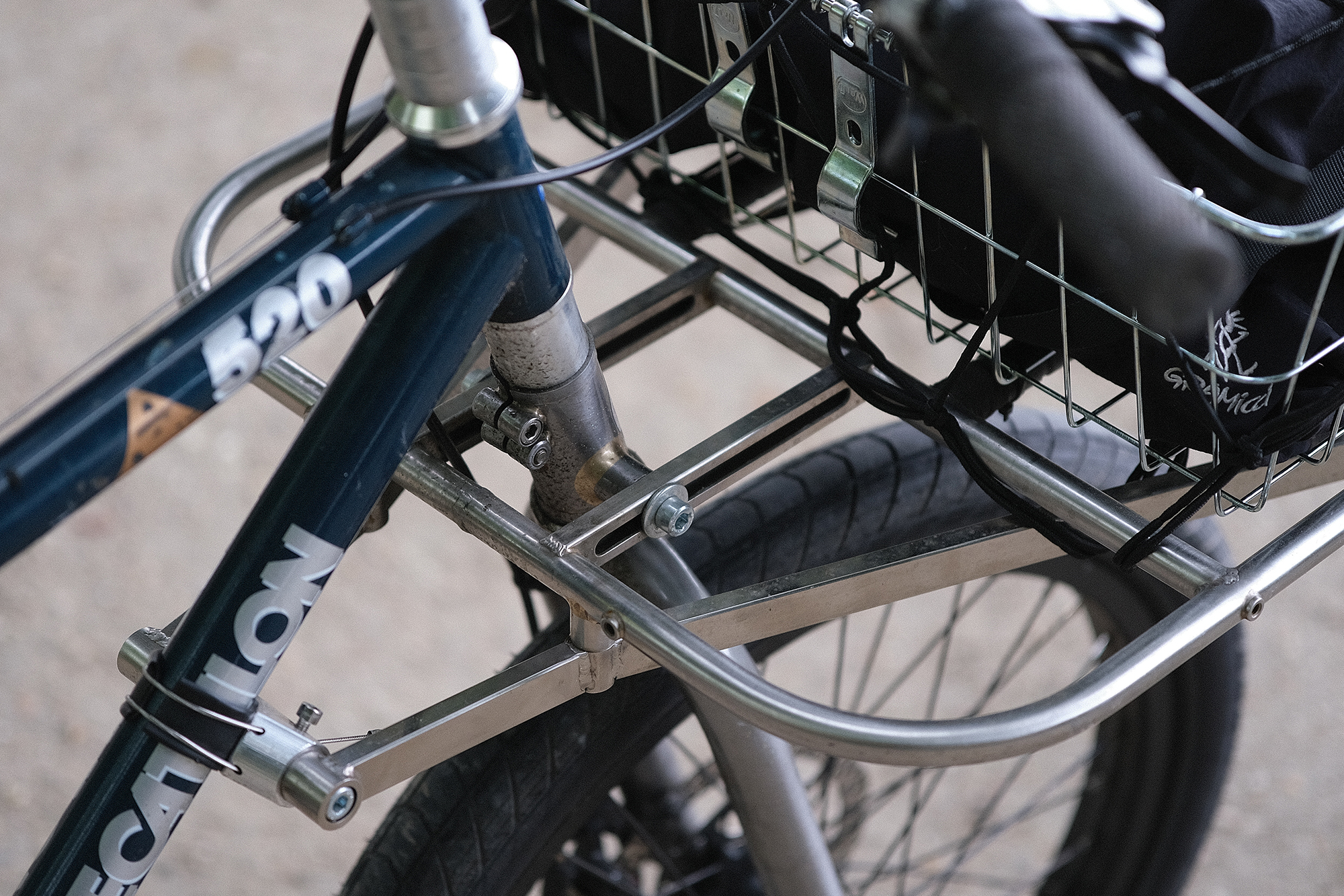 Readers’ Rides: Anne’s Cargo Fork RockRider | The Radavist | A group of ...