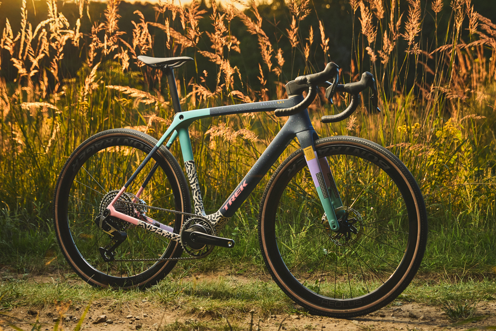 Trek Expands Topo Designs Collab With More Matching Paint and Bags ...