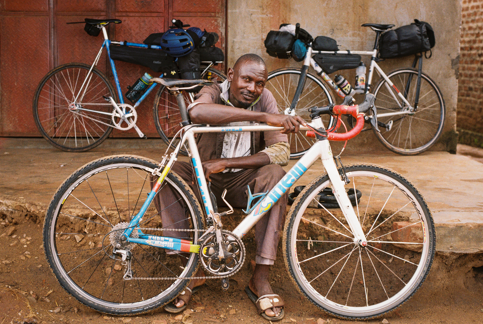 Uganda Fixed: Night Flight to Kampala – Stan Engelbrecht & Kai Pringle ...