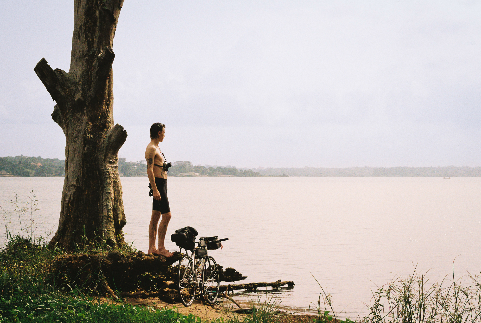 Uganda Fixed: Night Flight to Kampala – Stan Engelbrecht & Kai Pringle ...