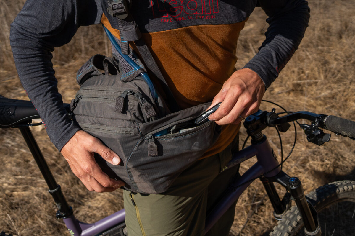 Arctos Epic 10.3 Hydration Pack Review: A New Low – Travis Engel | The ...
