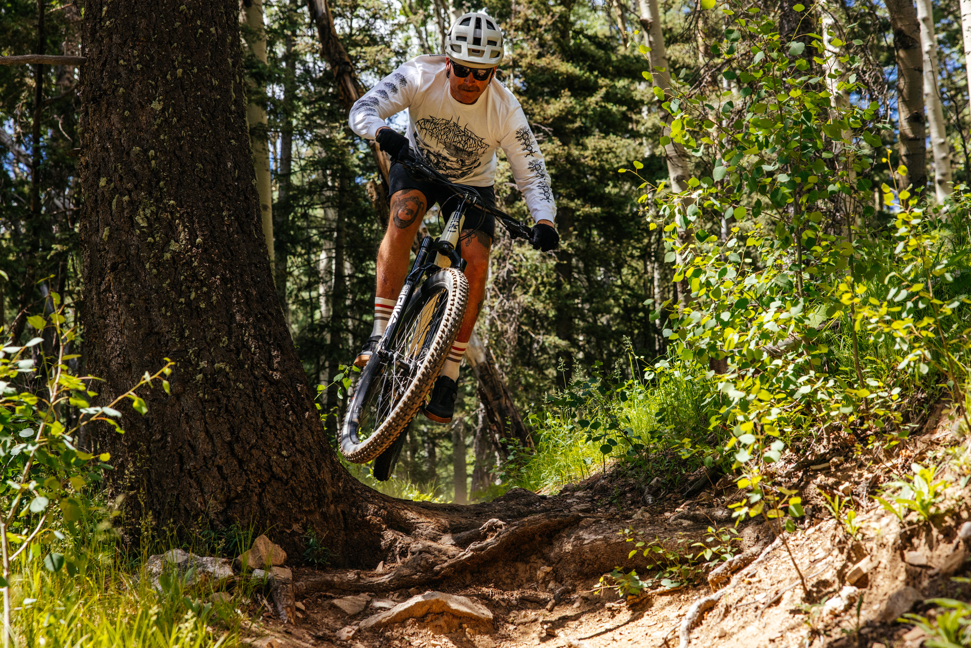 SRAM Maven Review: Goldfinger – John Watson | The Radavist | A group of individuals who share a ...