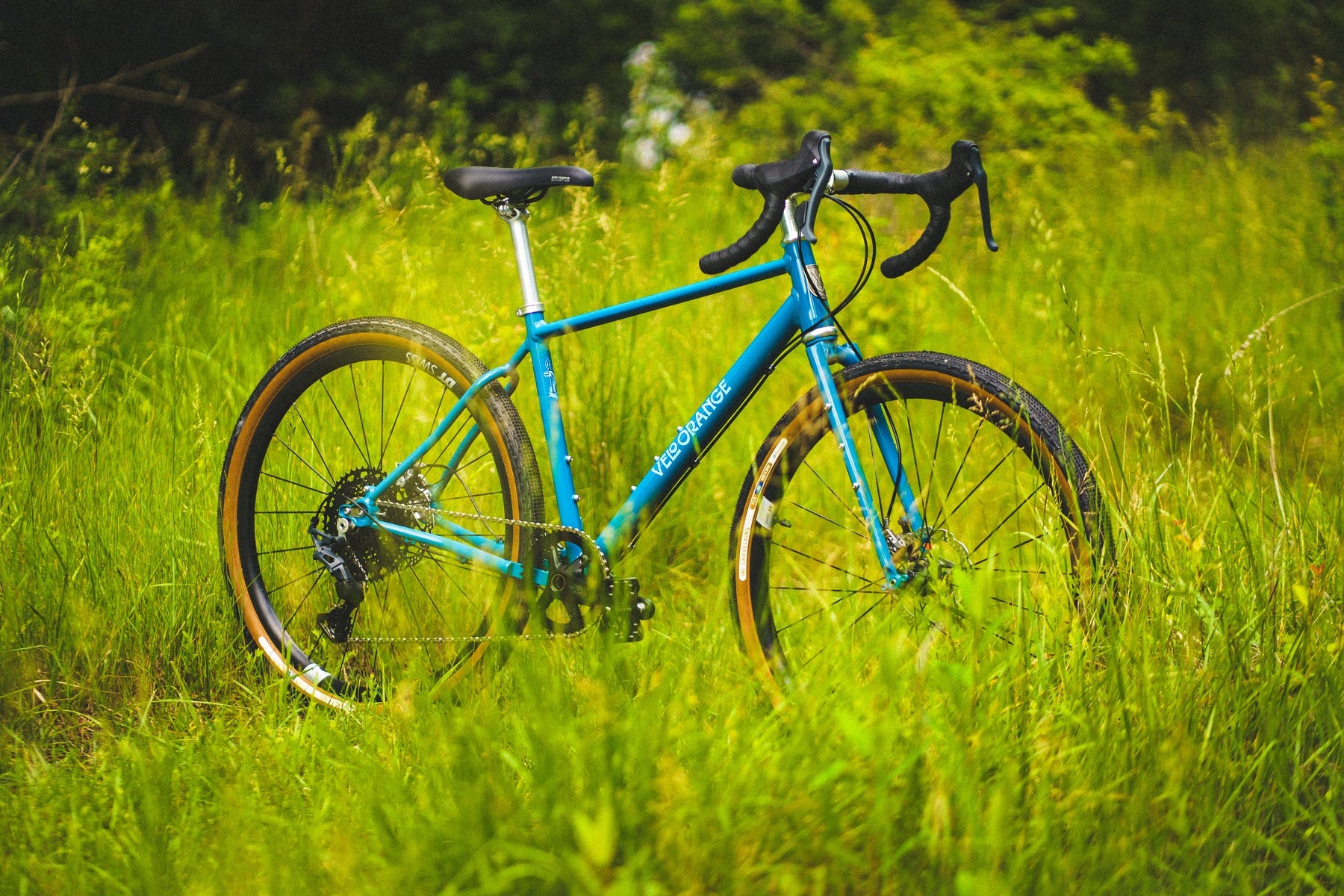 The Velo Orange Chessie Has an Aluminum Frame and a Steel Fork | The Radavist | A group of ...