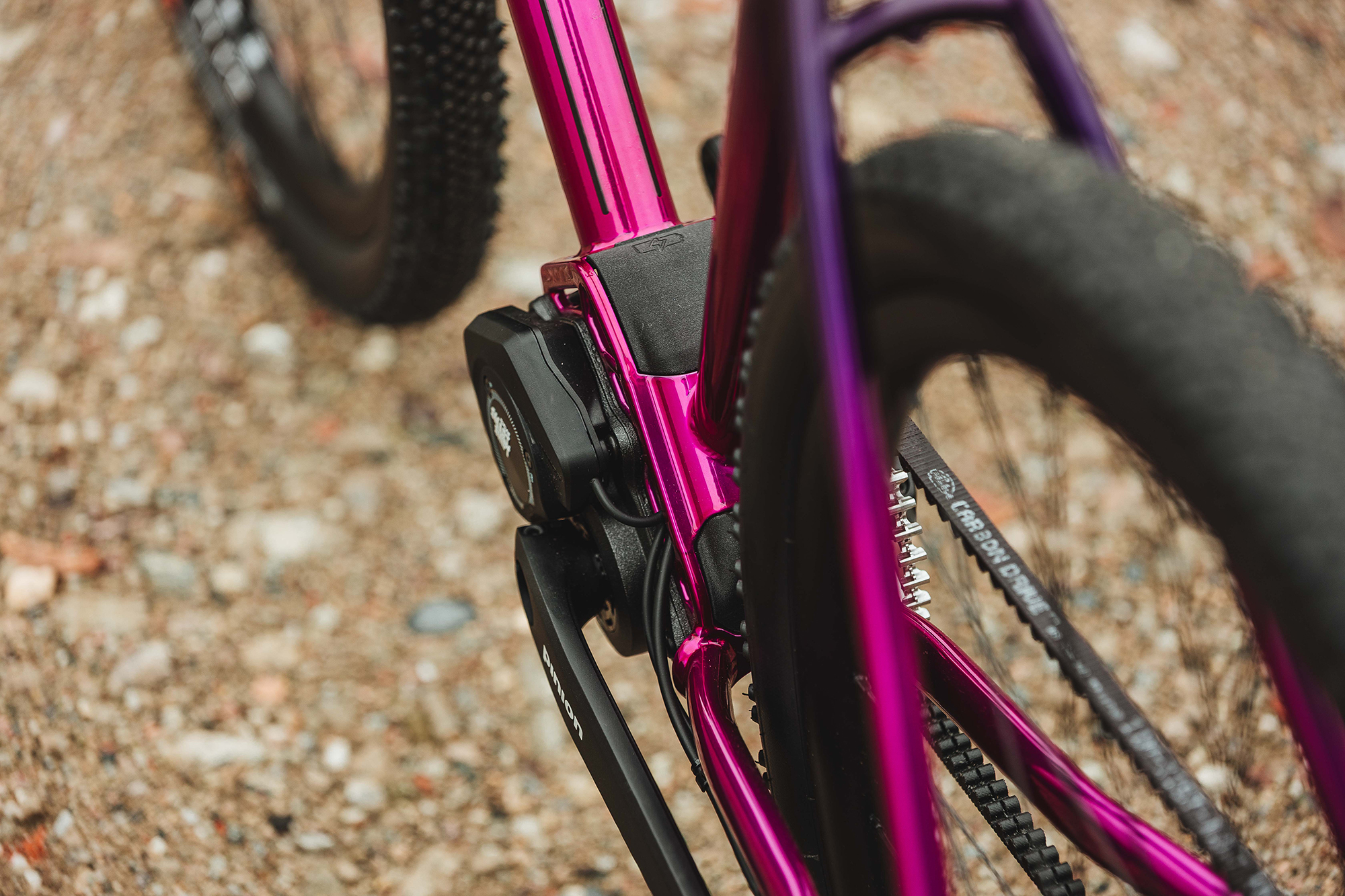 Sour Bicycles Purple Pie Gravel Bike Uses a Pinion Smart.Shift Gearbox ...