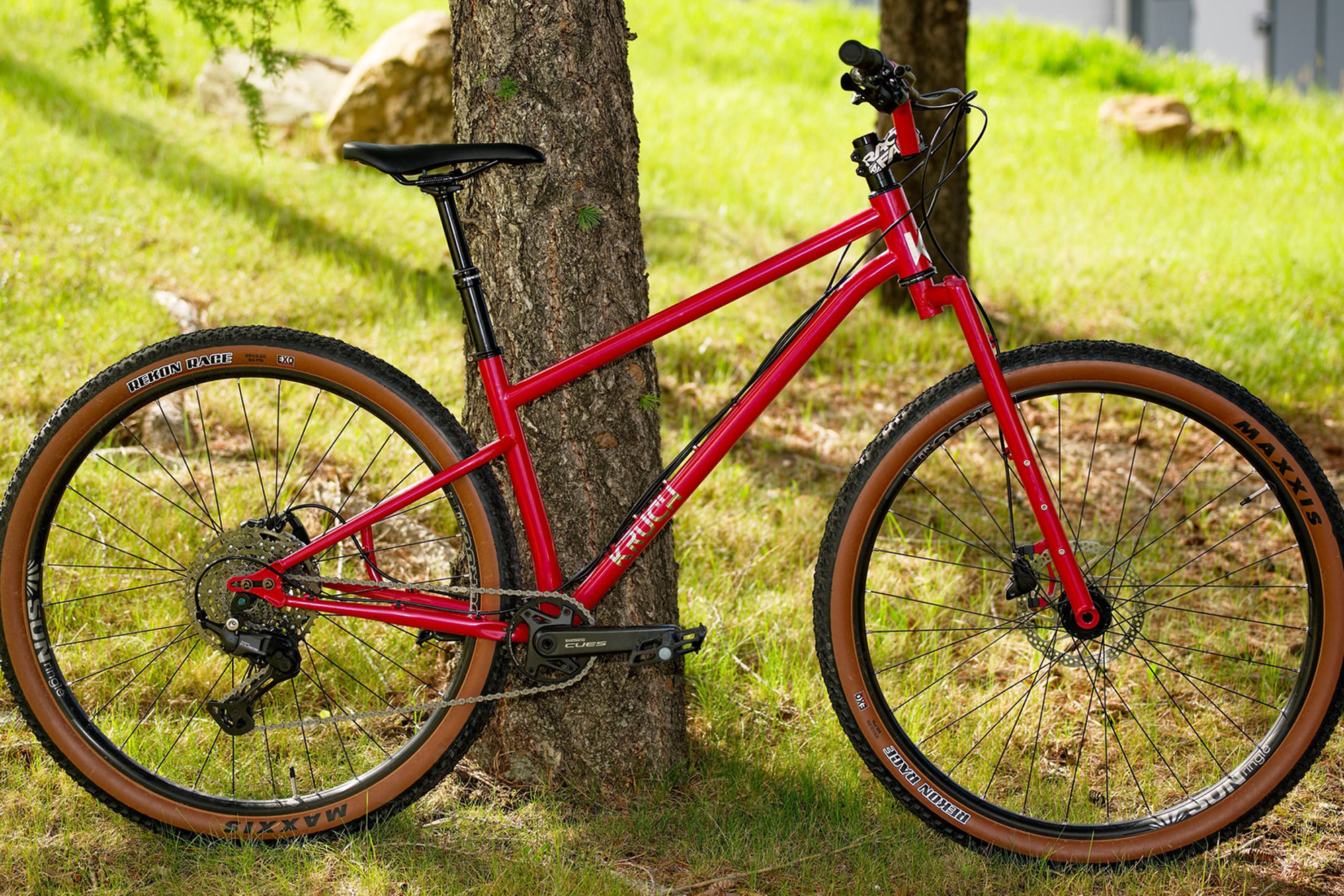 The Kruch Handmade Bicycles Gtrex is an Urban MTB | The Radavist | A ...