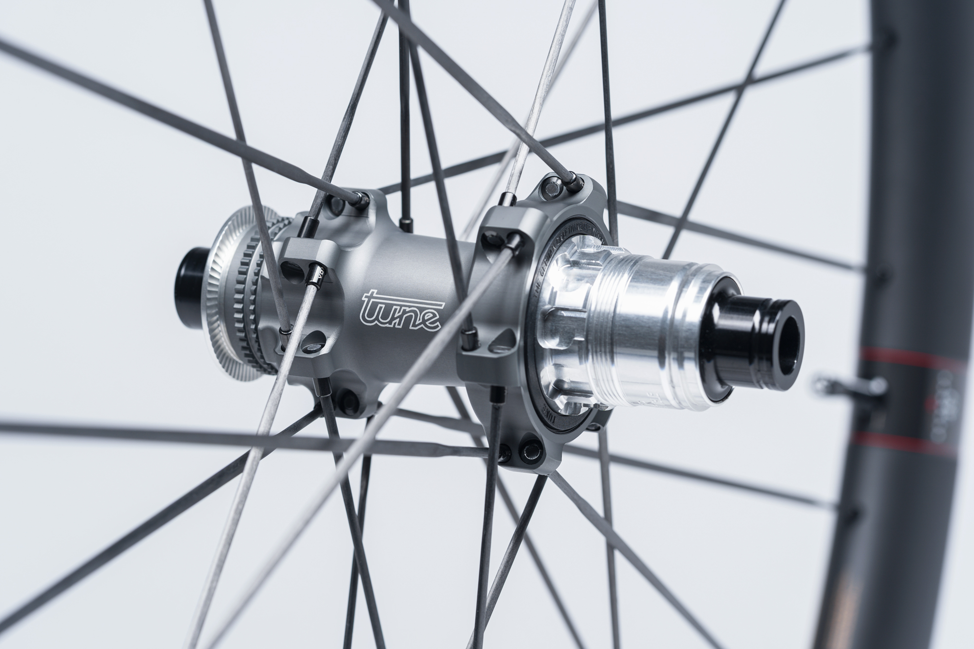 Reserve SL + Tune Pico Hubs = Hot Wheels | The Radavist | A group of ...