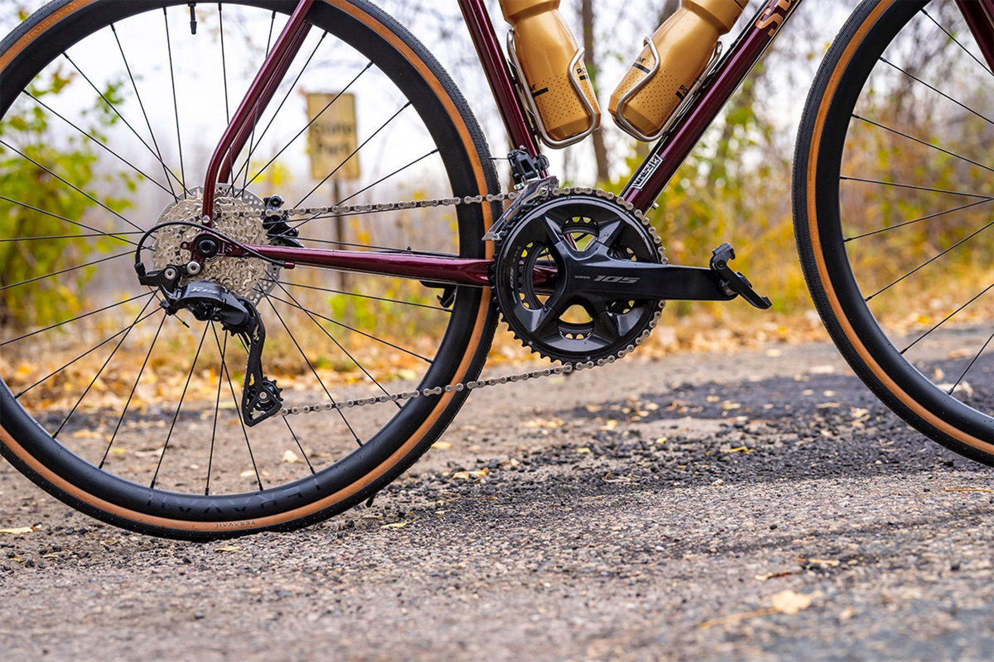 Surly Releases The New Midnight Special With A *GASP* Carbon Fork | The ...