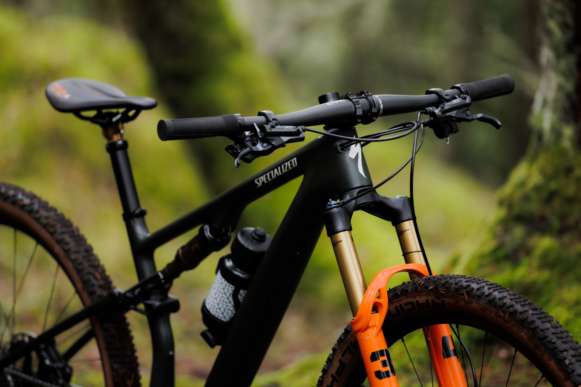 Race Face Era SL Handlebar: 170 Grams of Flippable Comfort | The ...