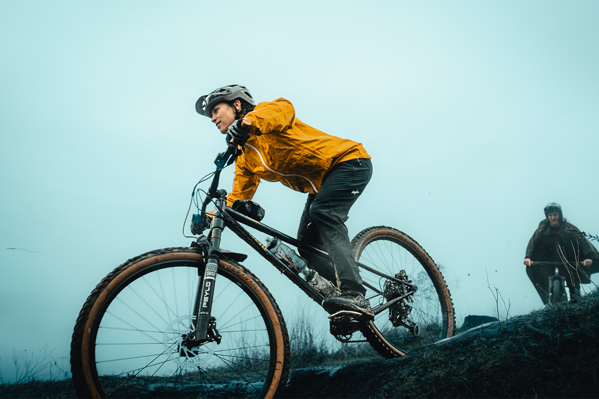 Surly Summons the Sorceress: A 140mm Travel Modern Trail Hardtail | The ...