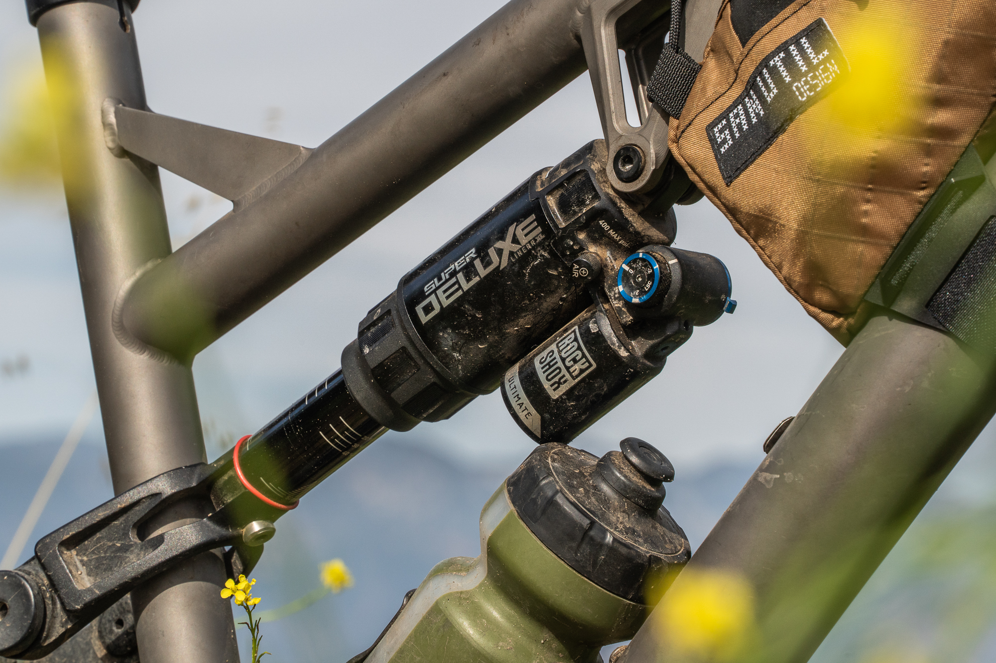2027 RockShox Super Deluxe Review: Prêt À Porter – Travis Engel | The ...